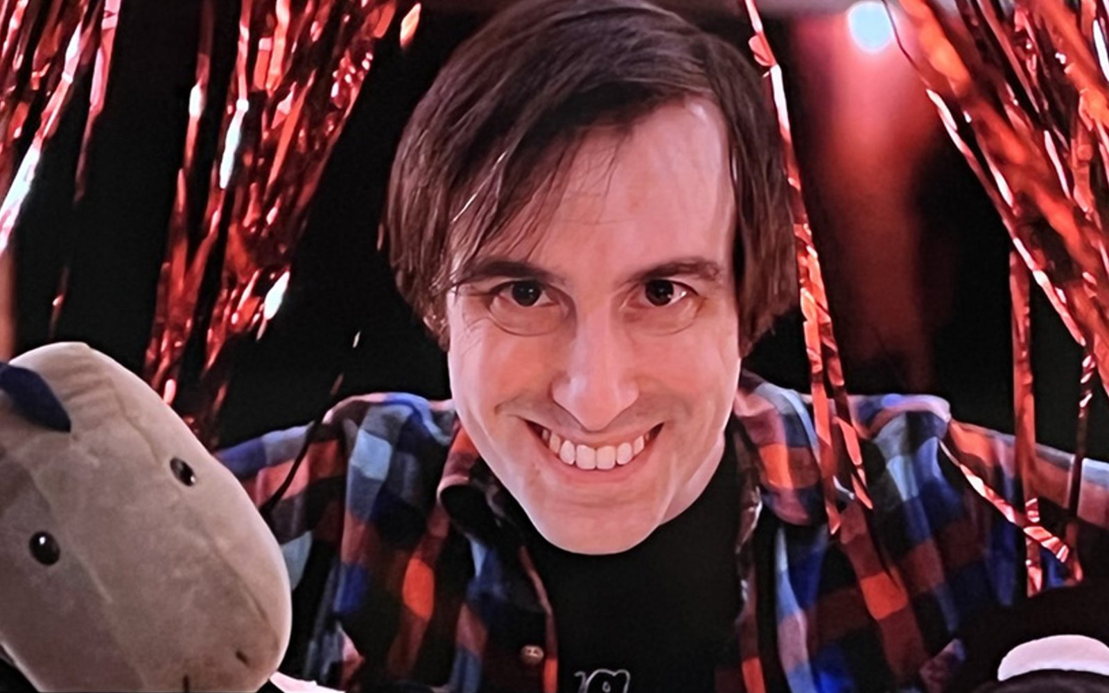 FilmScene - FEASTER SUNDAY